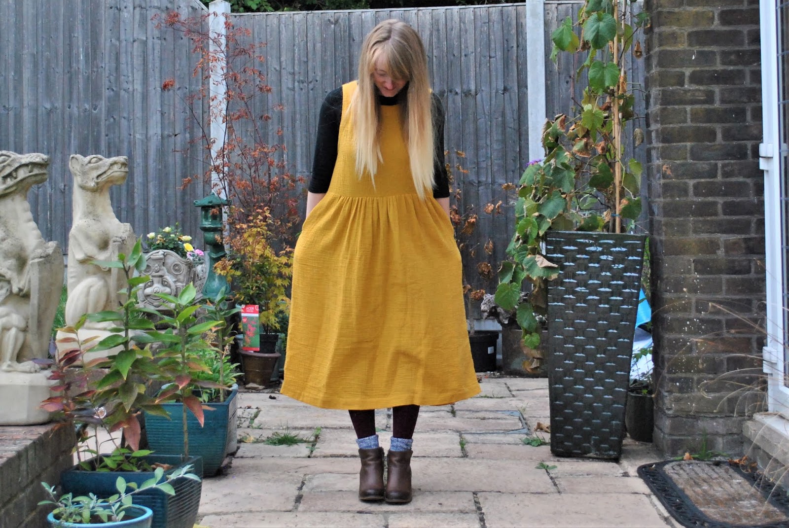 Pattern Review - Tessuti Fabrics, Felicia Pinafore Dress