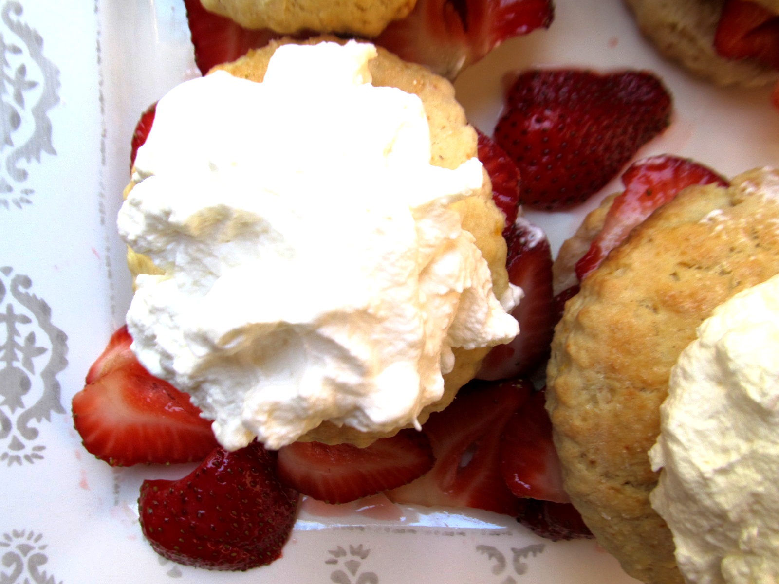 Food and Thrift: Very Berry...oh, so Good Shortcakes