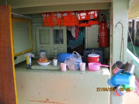 KAKI PANCING LAUT DALAM: GAMBAR BOT