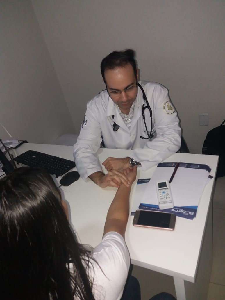 Biocentro teve atendimento com o DR. Racine