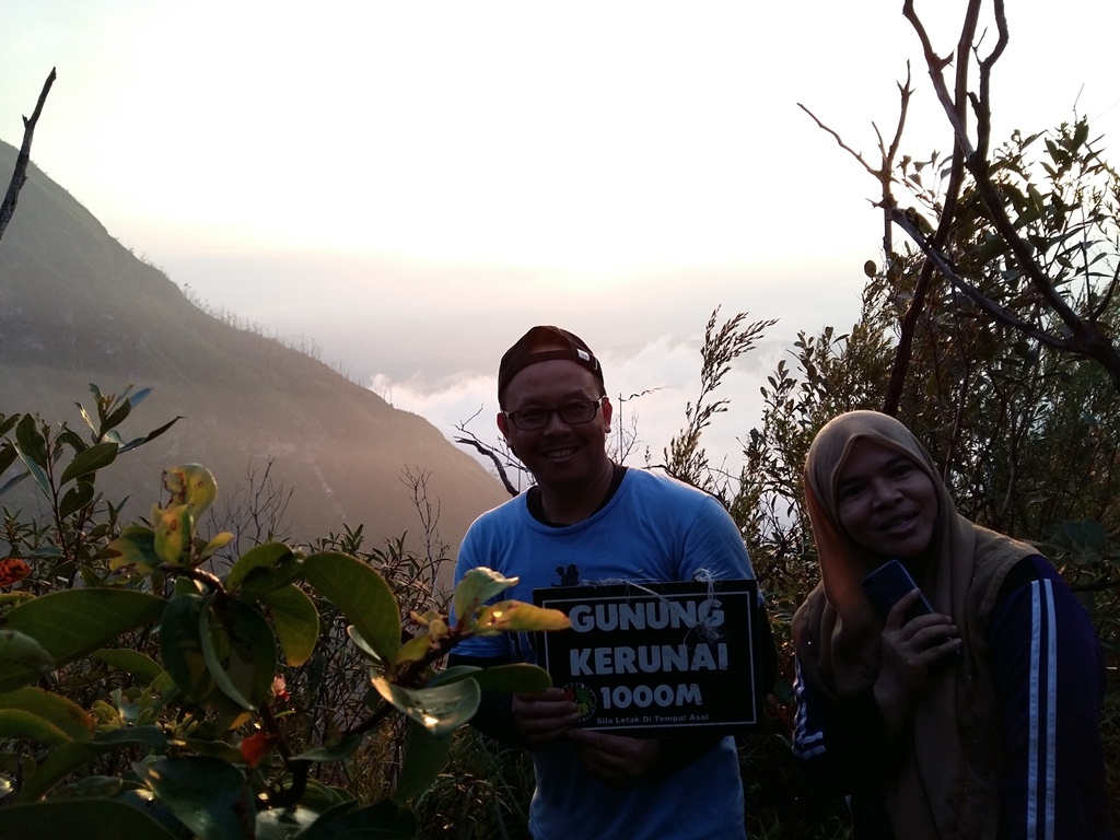 TRAVELOG: GUNUNG KENDERONG-KERUNAI (K2) : Pemandangan Awan Karpet Yang ...
