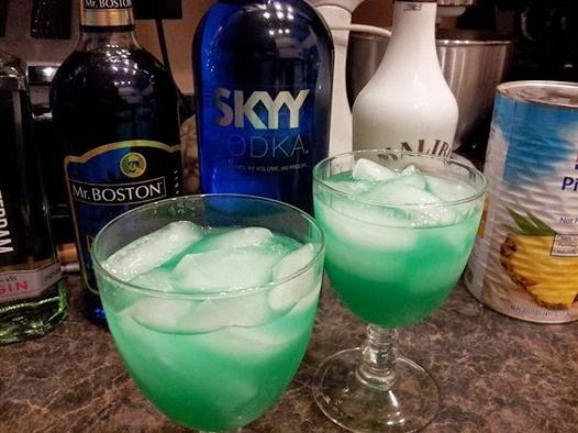 How Do You Cook.com: Caribbean Blue Iced Tea