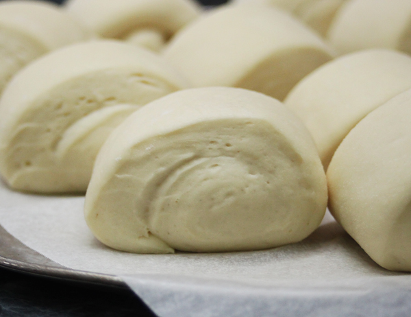 Food for Torte: Mantou \\ Chinese Steamed Buns