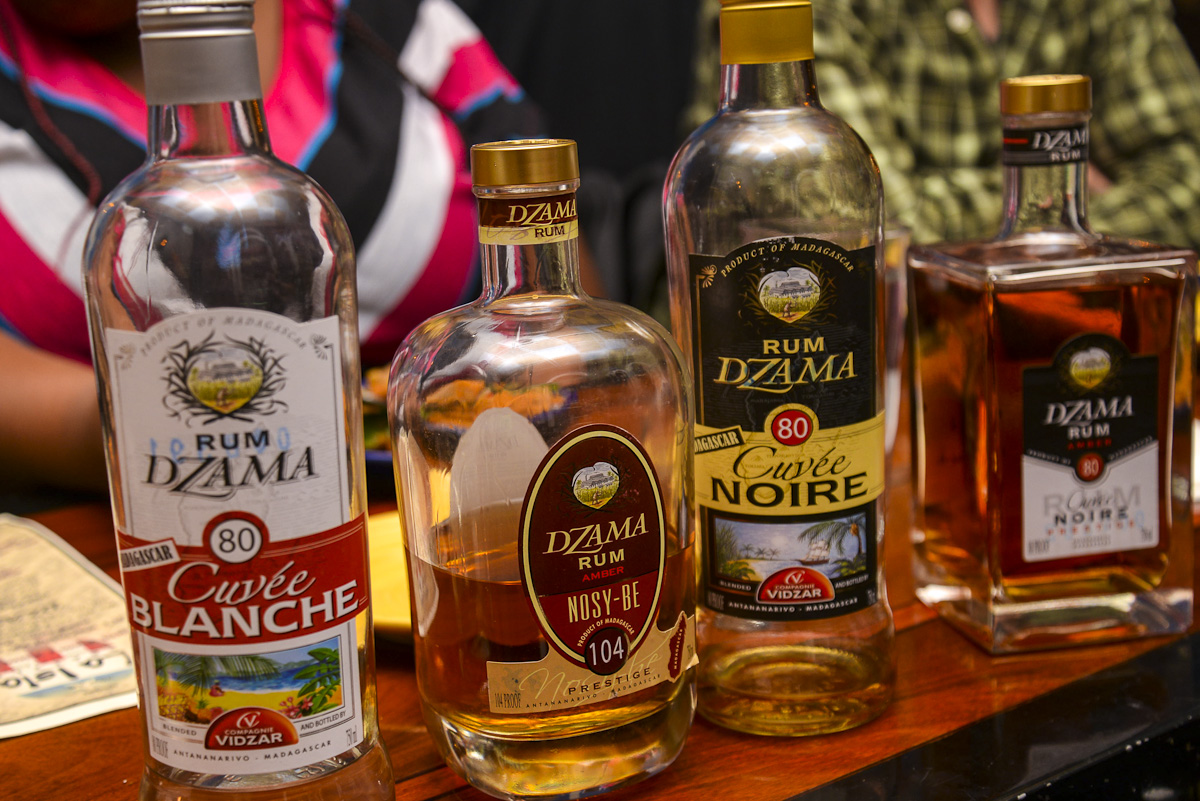 Rum Bums Unite: La Isla Rum Club - Dzama Rhum