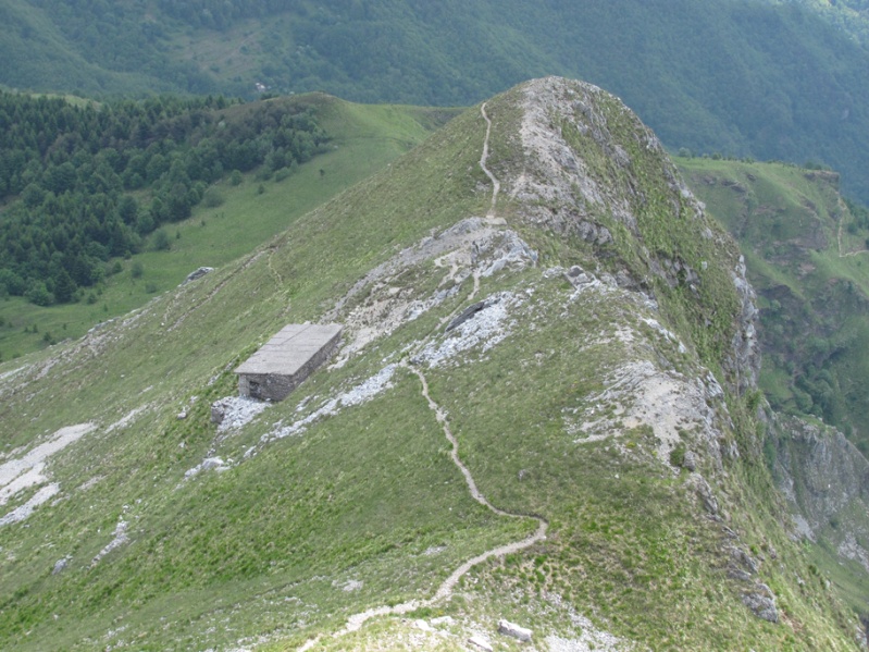 Escursionismo a 360°: Monte Corchia (dal crinale nord dell’anticima) EE