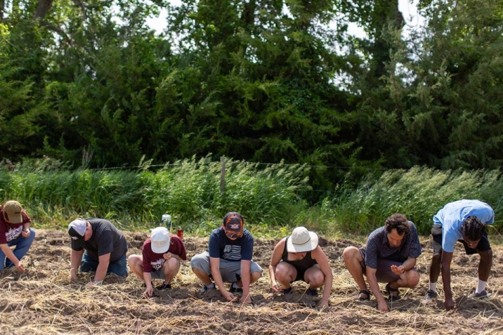 White Wolf : Nebraska Farmer Returns Land to Ponca Tribe Along “Trail ...