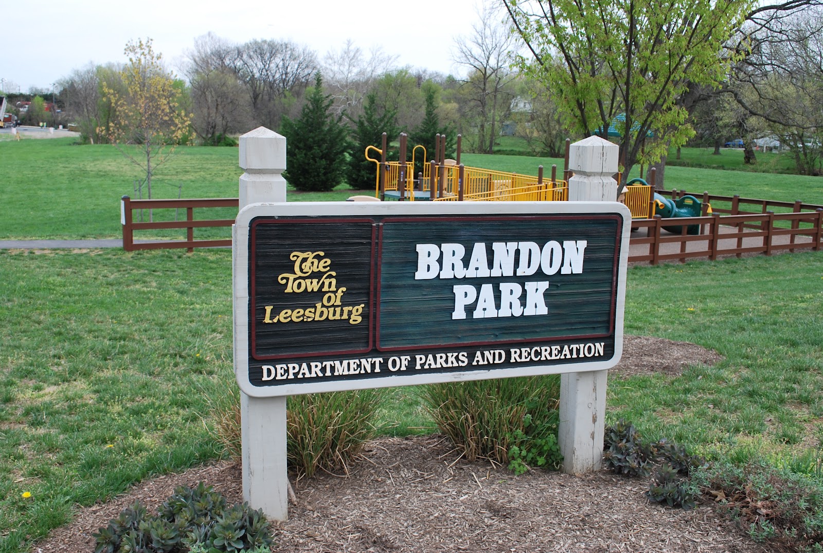 The Next Best Thing.....: Brandon Park in Leesburg, VA!