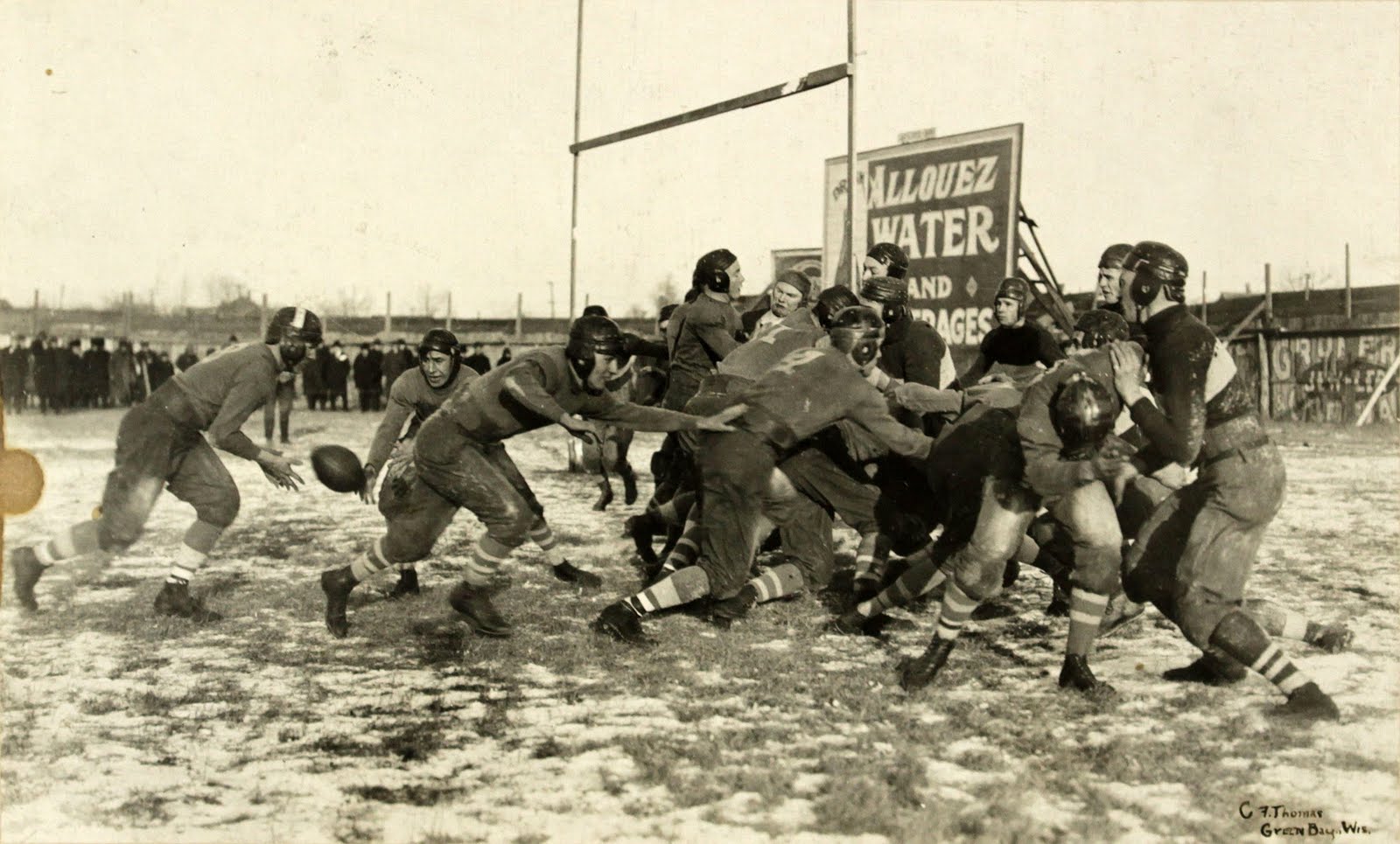 The Wearing Of the Green (and Gold): Mystery - 1921 Game Photo?