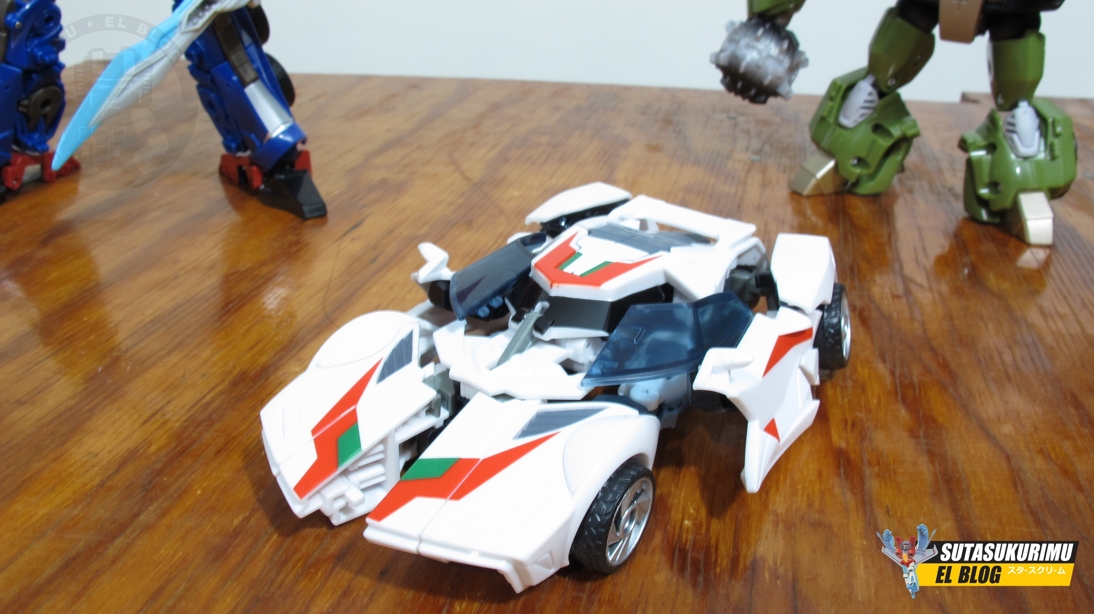 Suta, el blog: Wheeljack de Transformers: Prime RID. Review
