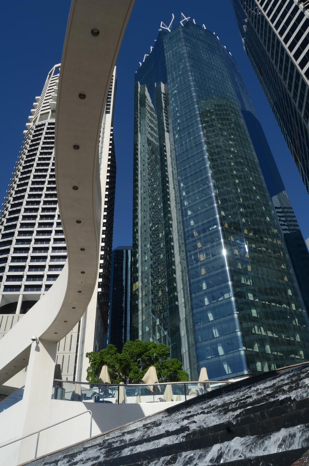 Brisbane Daily Photo : 111 Eagle St