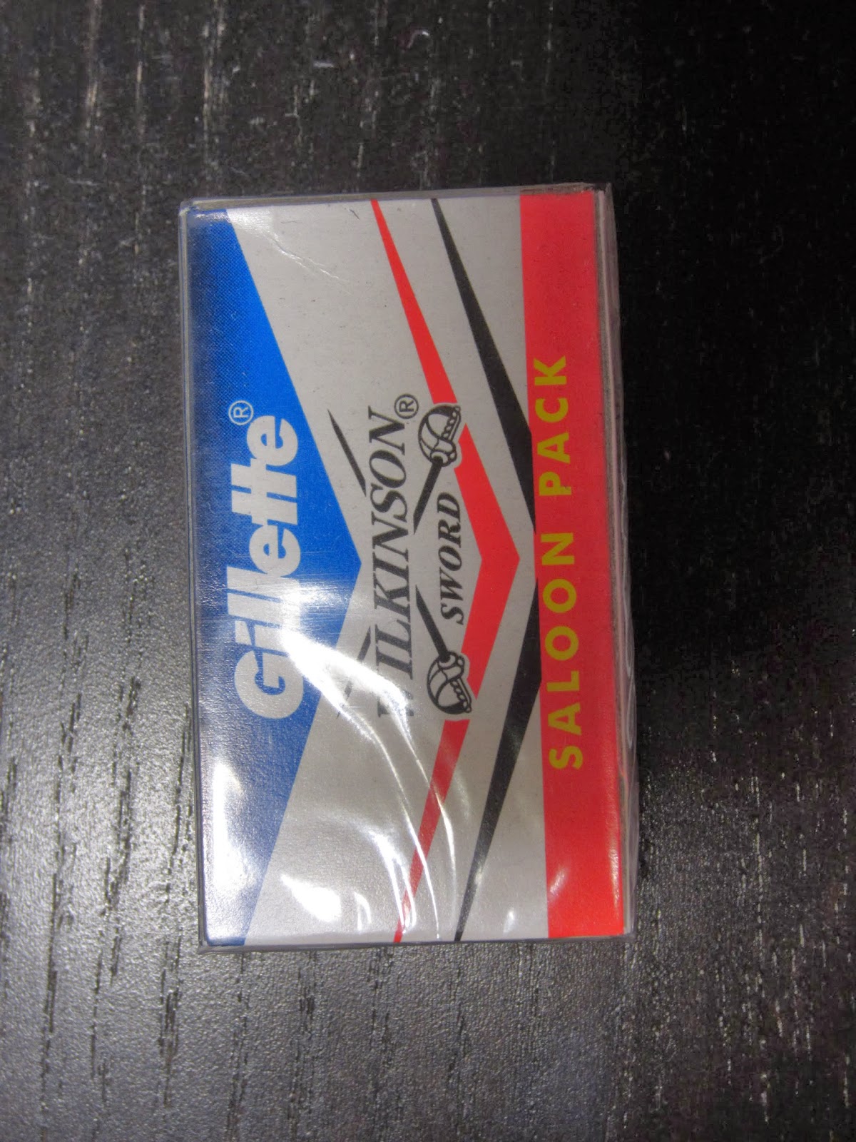 Leothoughts: My Double Edge Razor Blade Collection