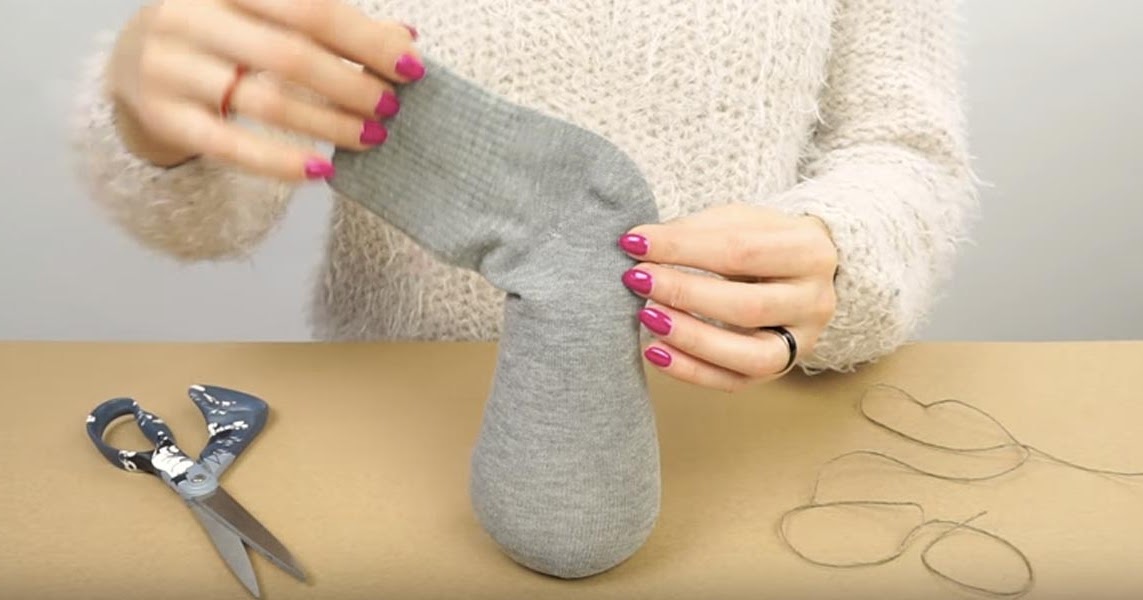 Now You Can Repurpose Those Single Socks And Give Them A New Life ...