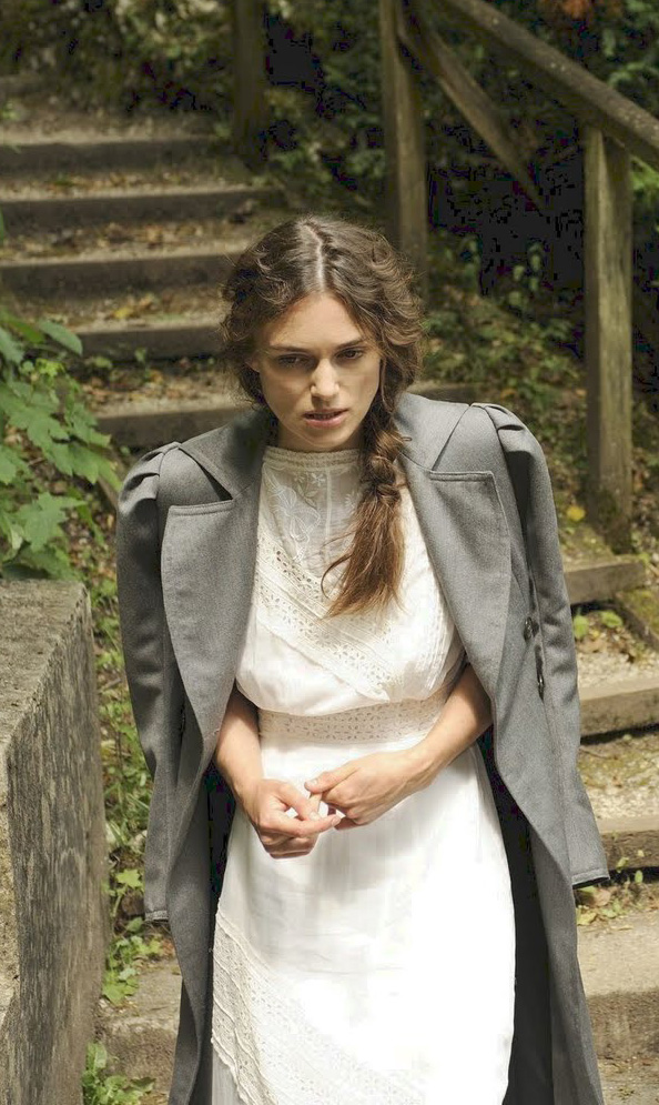 S&S: Keira Knightley: Esta historia empieza con un vestido...