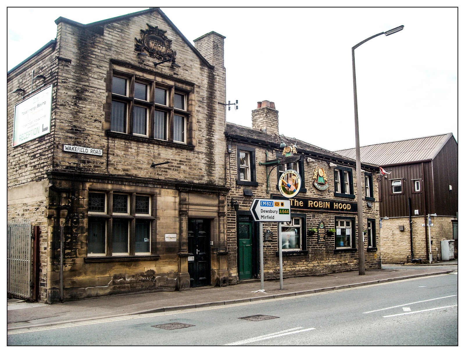 News From Nowhere: 20 Images : 19. The Robin Hood Pub, Brighouse