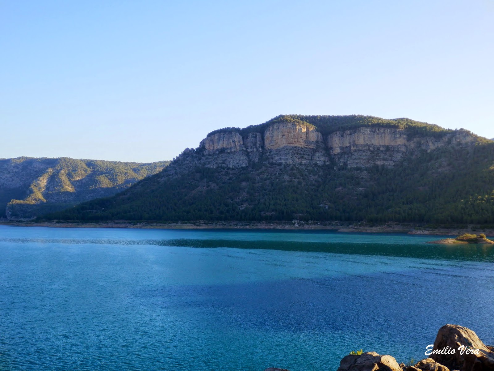 CAMINANDO HACIA LAS ALTURAS: PANTANO DE ARENOSO-LOS MOLARES (8/7/2014)