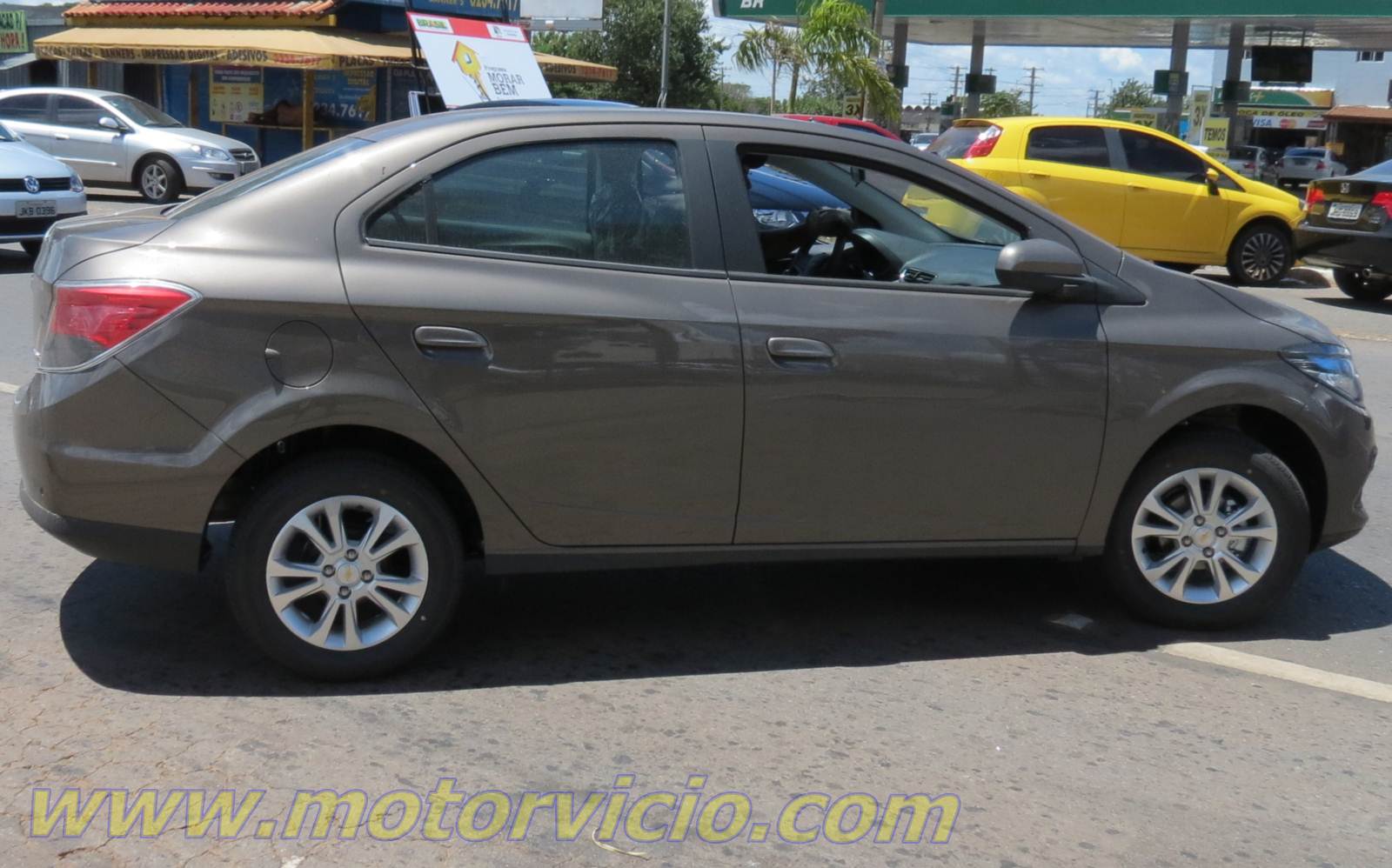 Novo Chevrolet Prisma 2014 (Onix Sedan): preços, fotos e especificações