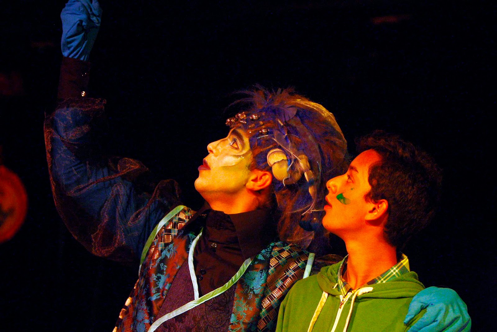 Asociación venezolana de crítica teatral: El Sereno secreto de la montaña.