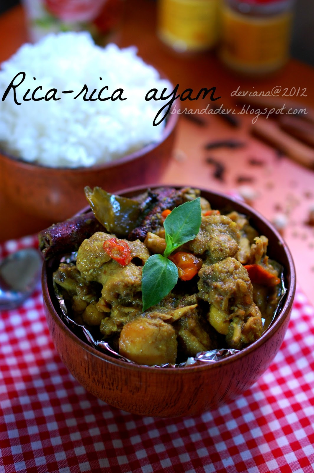 Beranda Devi: Rica-rica ayam a la ibu