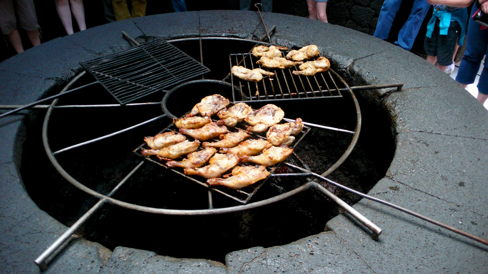 Yasmin Limbert: ROSCA DE REYES - Sweet Bread Crown