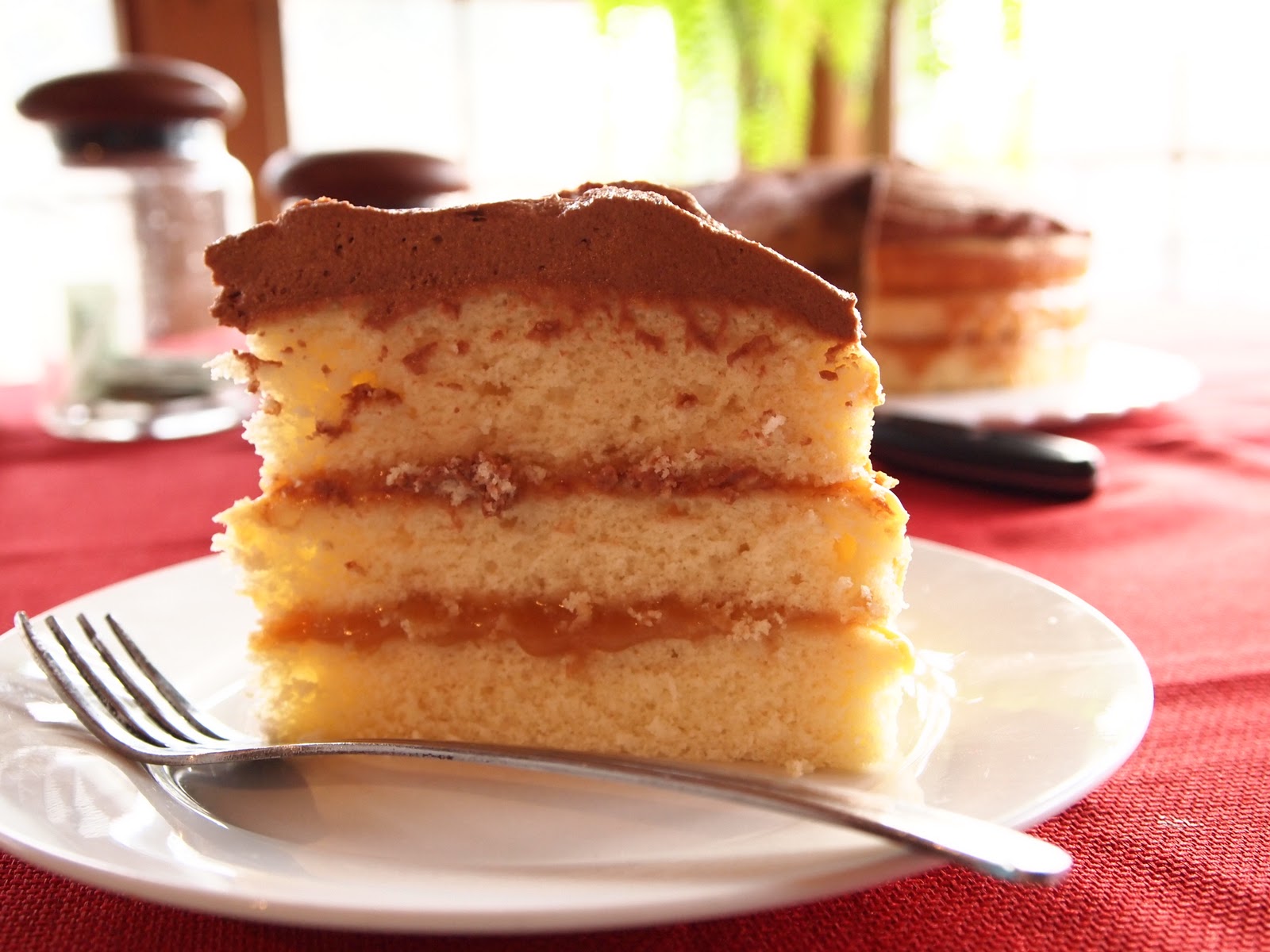 Bonnie Butter Cake with Toffee and French Silk Frosting | SarahCupcake