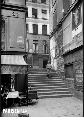 Paris : Rue des Degrés, la plus petite rue de Paris - IIème - Paris la ...