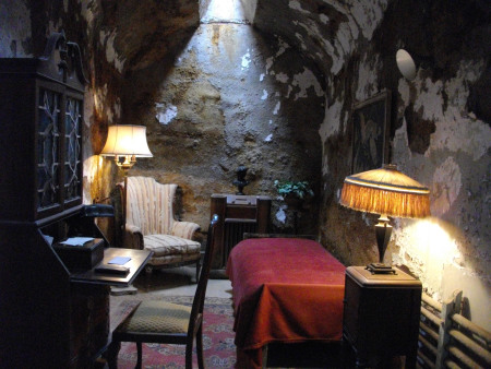 The World's Most Luxurious Prisons - For Fum And Interesting Articles ...