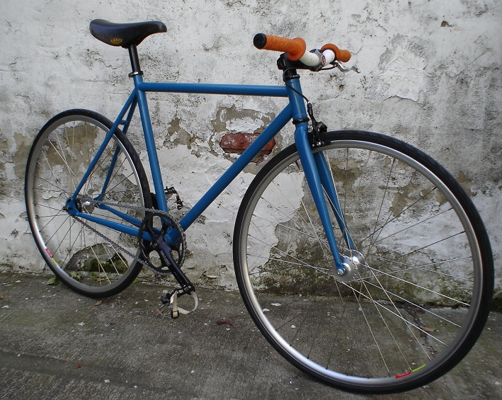 .: BLUE FIXIE