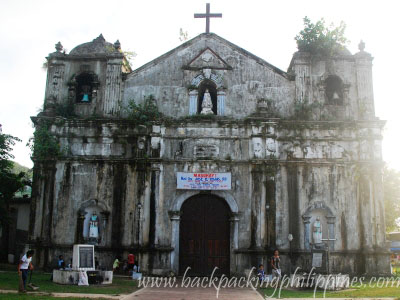 Backpacking Philippines: The Old Stone Church of Paracale, Camarines Norte