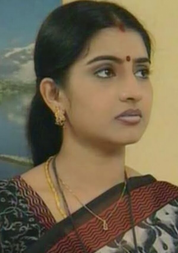 Telugu TV Bhamalu: Sujitha close-up pics - 1
