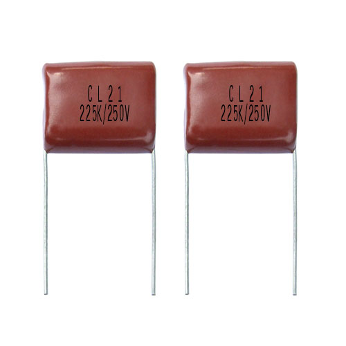 4ET3OK2012G8: Capacitores