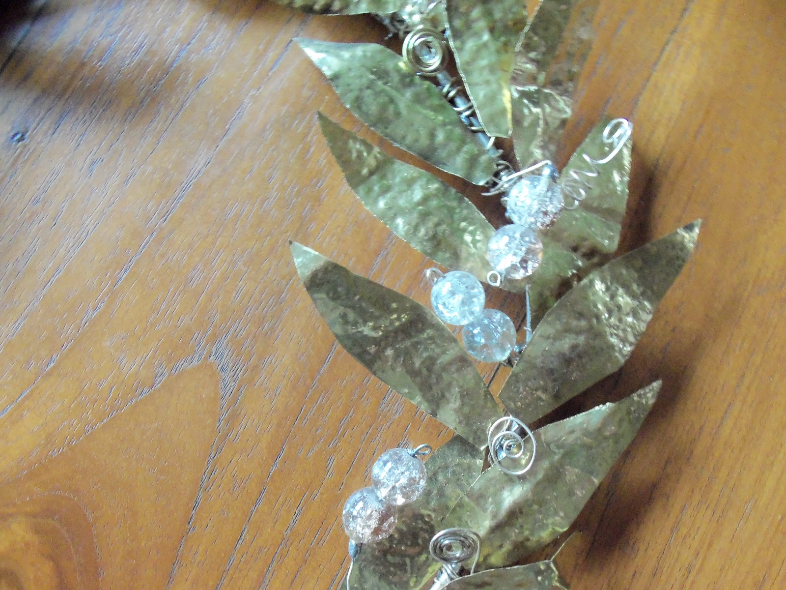pearls and thread: στεφανια