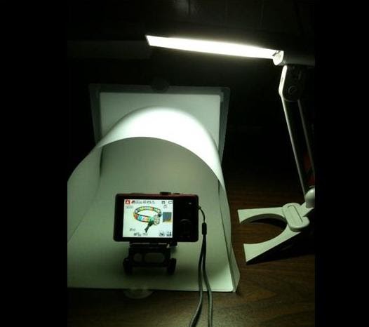 Jewelry Photography Using an Ott-Lite Lamp / The Beading Gem