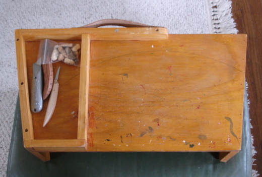 BEGINNERS CARVING CORNER AND BEYOND: Lap Board