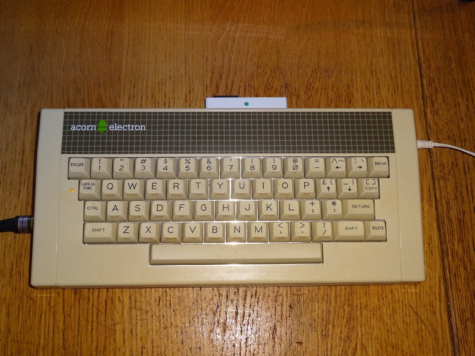 Tynemouth Software: Acorn Electron Repair - Part 2 Keyboard