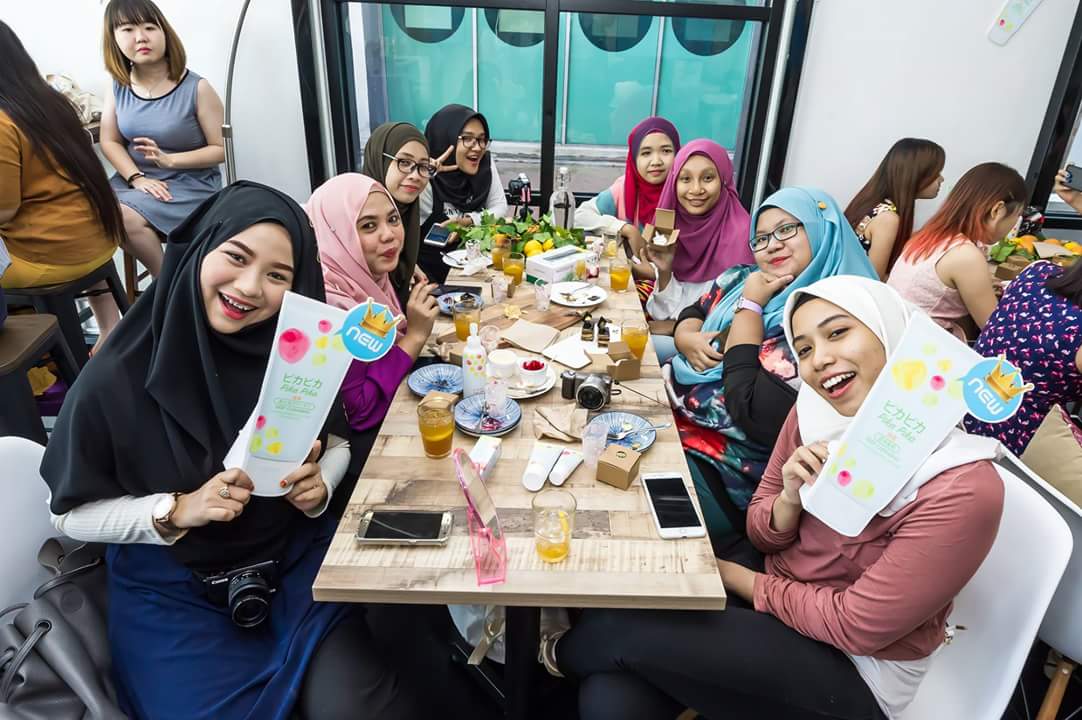 Cute Unicorn Dessert at Foret Blanc Patisserie, PJ - emilinda