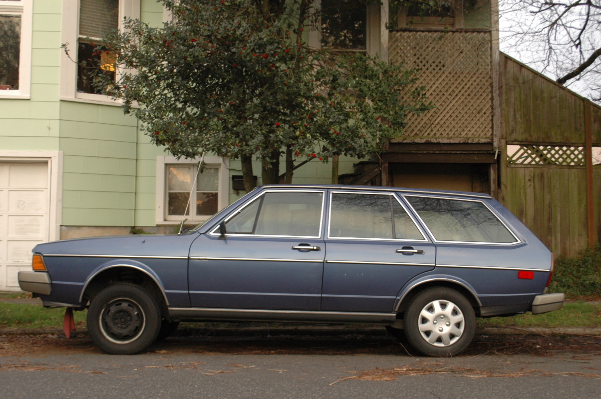 OLD PARKED CARS.: 1980 Volkswagen Dasher Diesel.