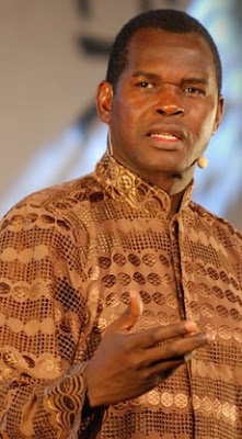 WATCHMAN AFRICA : Pastor Robert Kayanja weeps for his Spiritual papa Dr ...