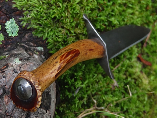 Contemporary Makers: Tim Ridge Knife with Guard from the Gary Ganas ...