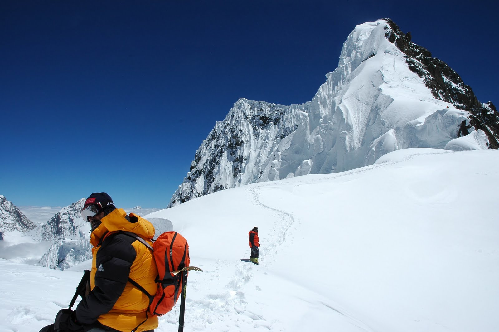 Climbing history Of Broad Peak ~ Great Mountain
