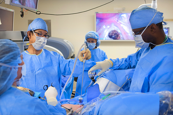 endometriosi e le donne che ne soffrono: A single surgery for ...