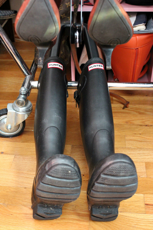 How To Organize Your Boots In The Winter | Pieces of a Mom