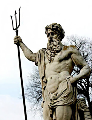 PLANETA AGUA: NEPTUNO DIOS DE LOS MARES Y TODAS LAS AGUAS