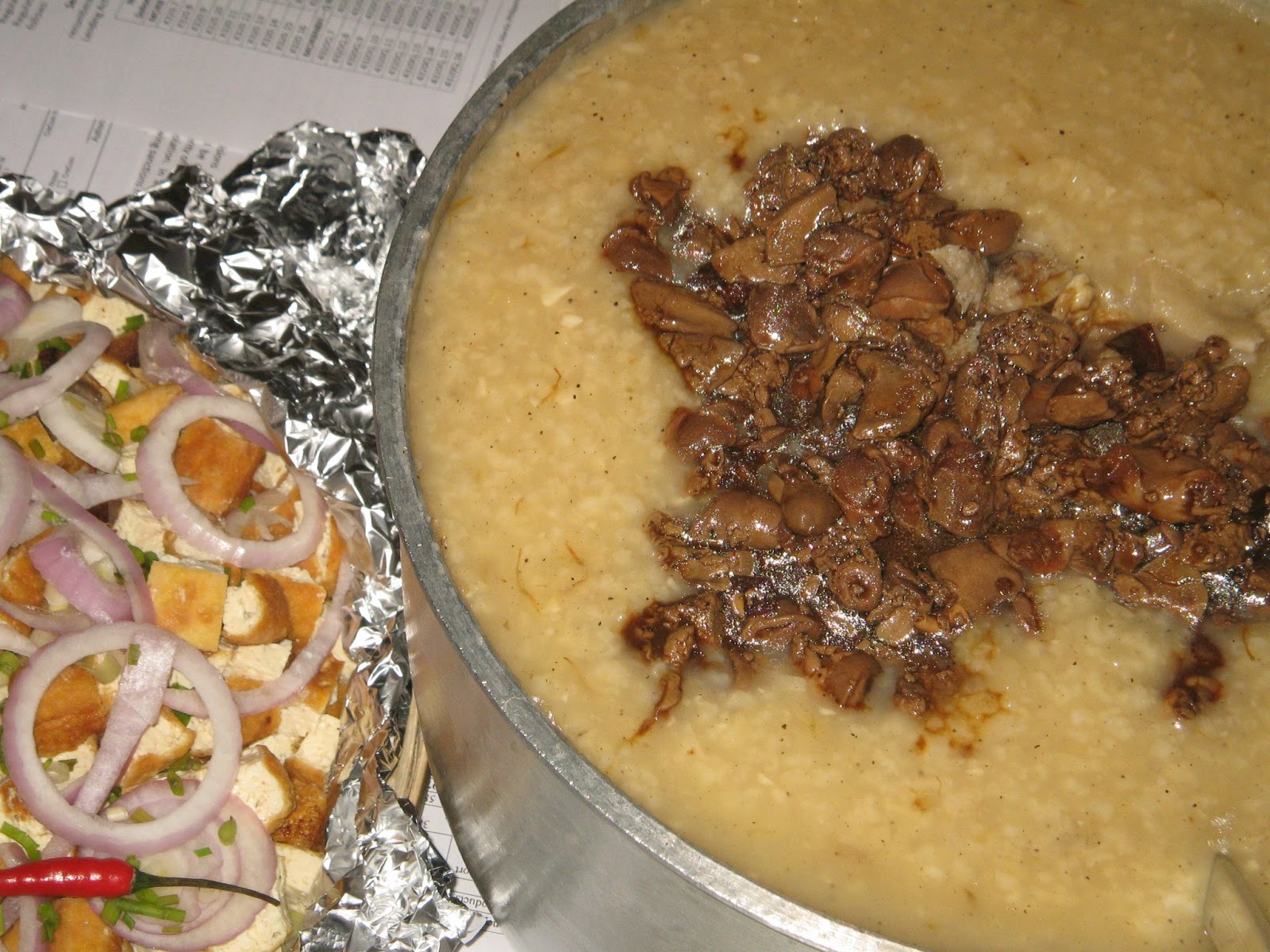 bucaio: Lugaw at the Office