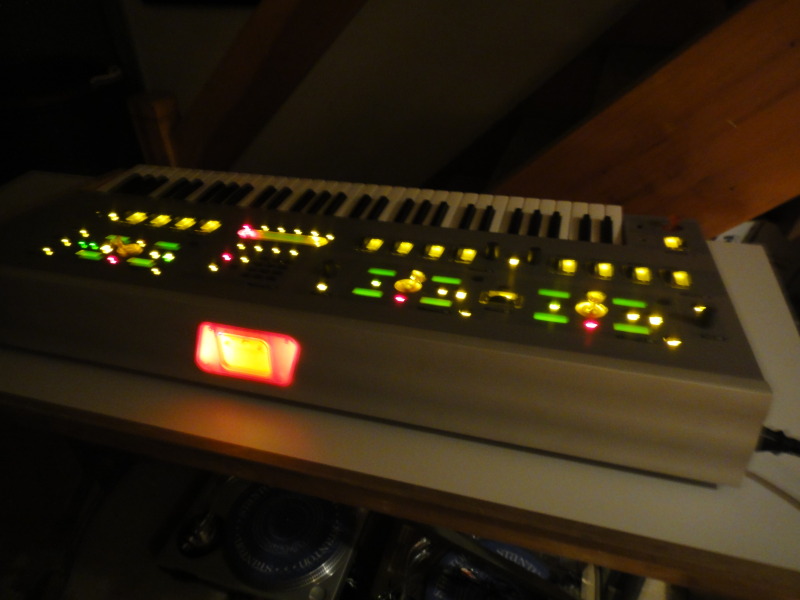MATRIXSYNTH: HARTMANN NEURON DIGITAL KEYBOARD SYNTHESIZER