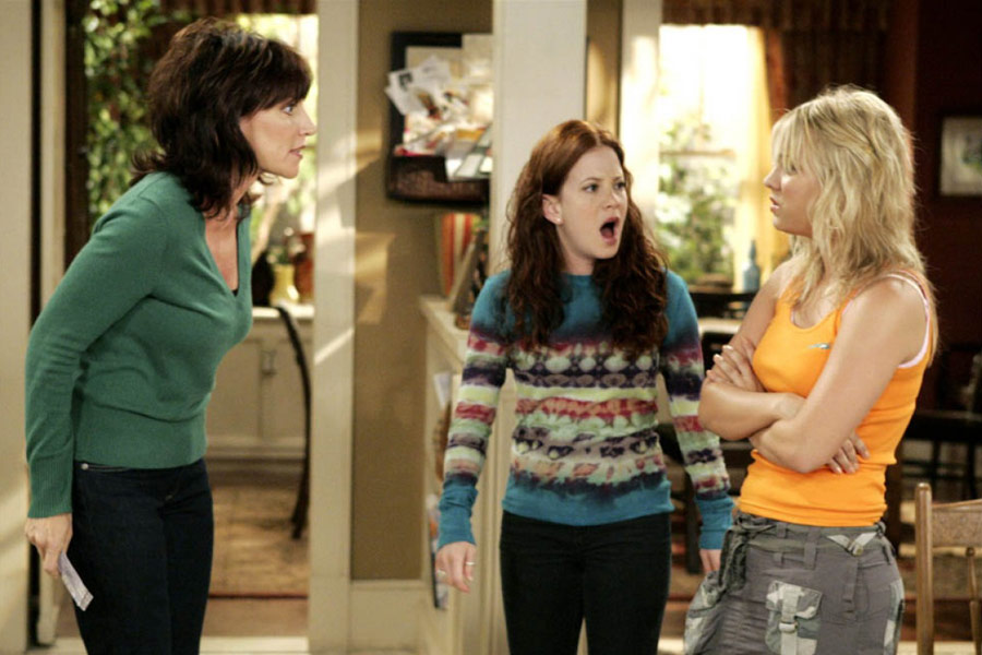 Filmovízia: 8 Simple Rules [2002-2005]