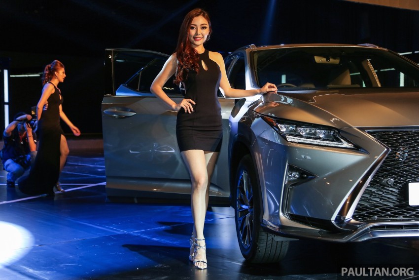 All Lexus: November 2015