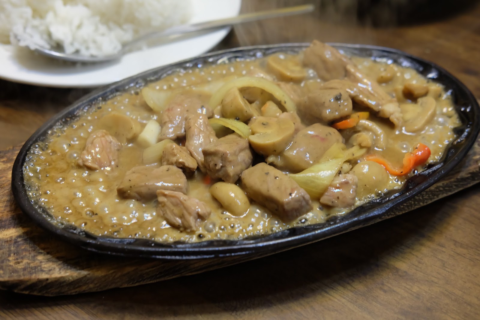 Filipino Beef Salpicao Recipe