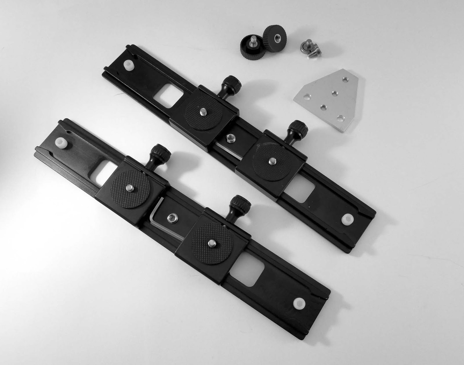 3D by DrT: Connecting A Pair of Twin Camera Bars