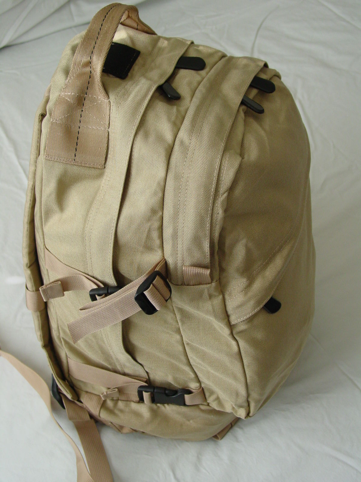 Webbingbabel: BlackHawk Industries Early Generation 3-Day Assault Backpack