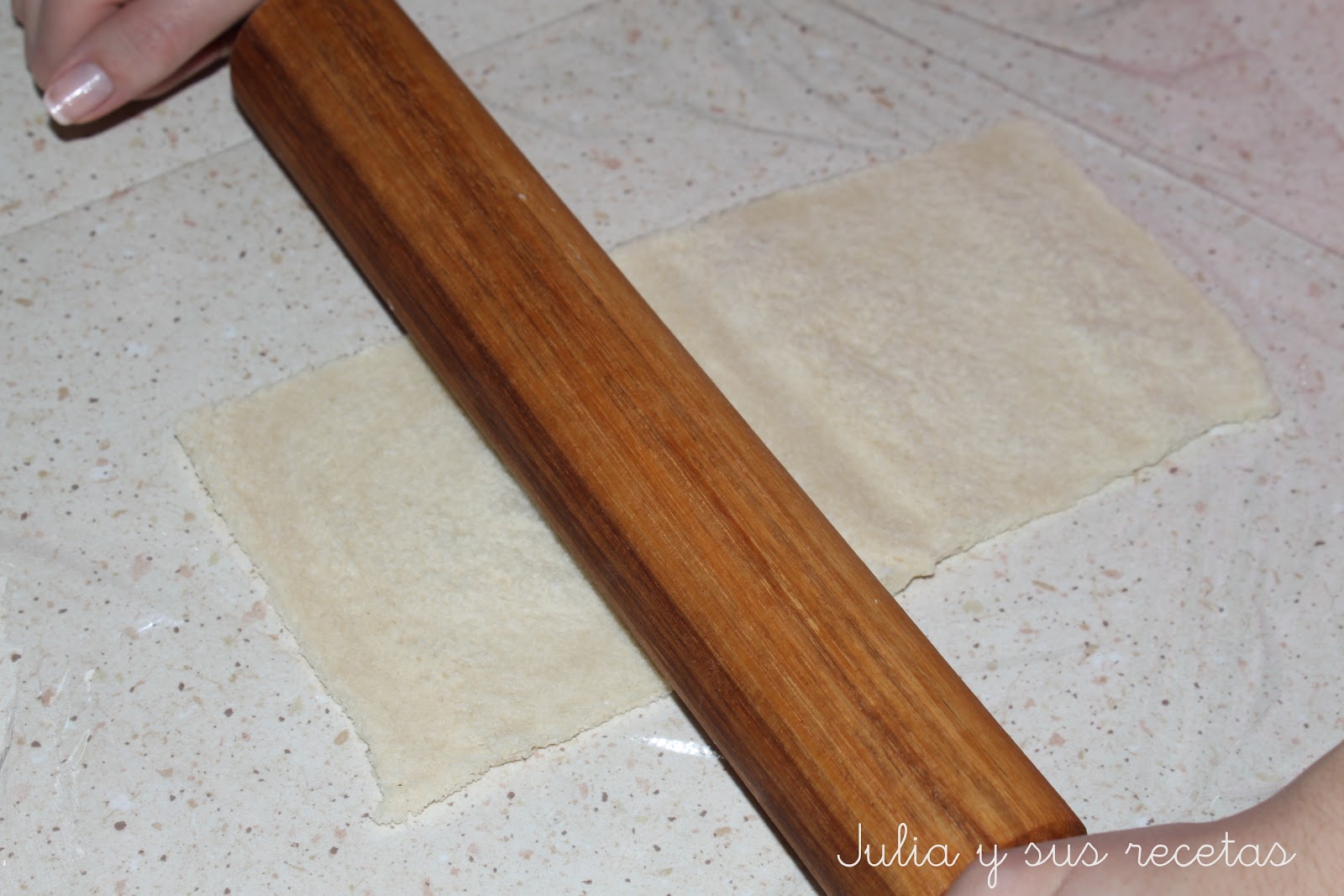 JULIA Y SUS RECETAS: Rollitos de pan Bimbo rellenos